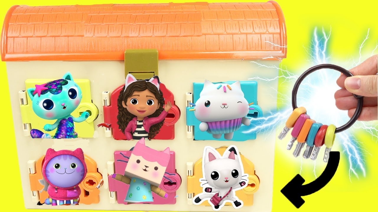 Gabby's Dollhouse Surprise Doors with Keys + DIY Crafts for Kids | Certified BOOTLEG
